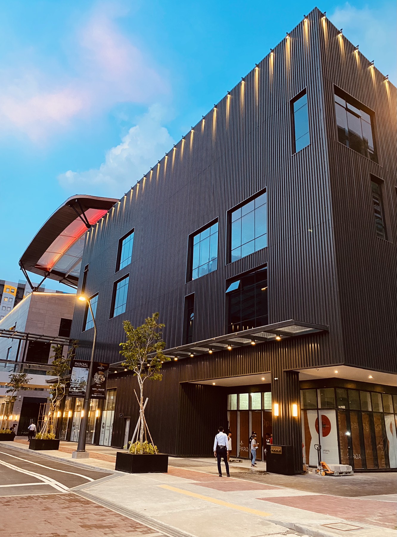 D.M. Wenceslao Opens its Flagship Project Parqal in Aseana City - D.M ...